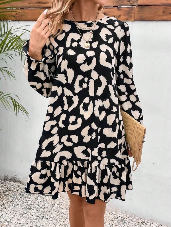 Rochie Scurta Adessa Neagra cu Model Leopard Alb - Iuliashop